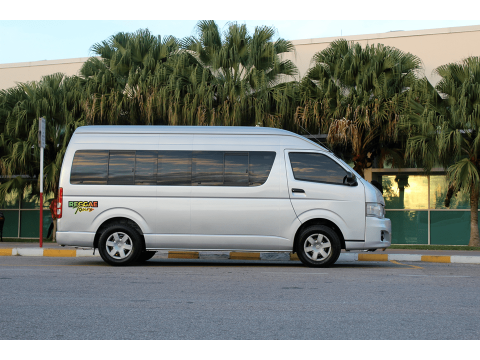 Private Shuttle Service • Montego Bay Airport | Reggae Tours